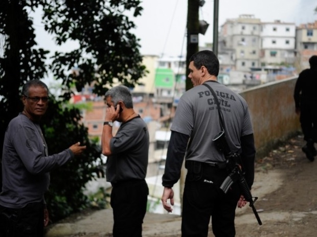 Mundo Positivo Tentativa De Roubo A Policial Termina Com Um Morto E