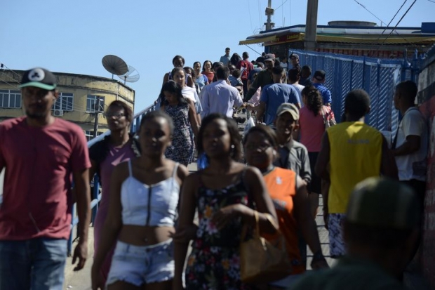 Mundo Positivo » Cidade mais violenta do país, Queimados pede mais ...