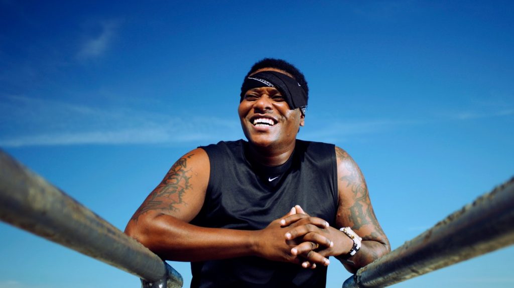 Mundo Positivo » Funkeiro MC Sapão morre aos 40 anos no Rio de Janeiro ...